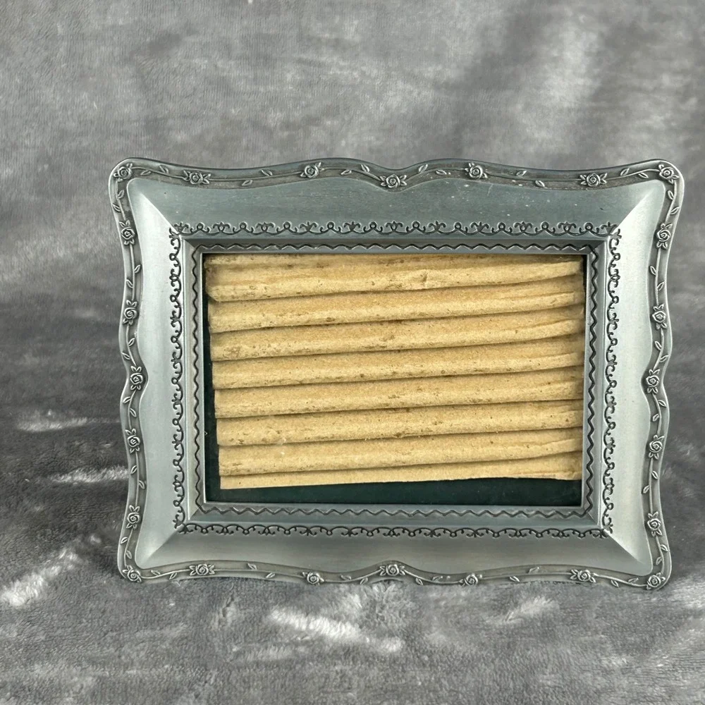 Malden | Accents | Vintage Malden Pewter Metal Picture Frame 35x5 Rose ...